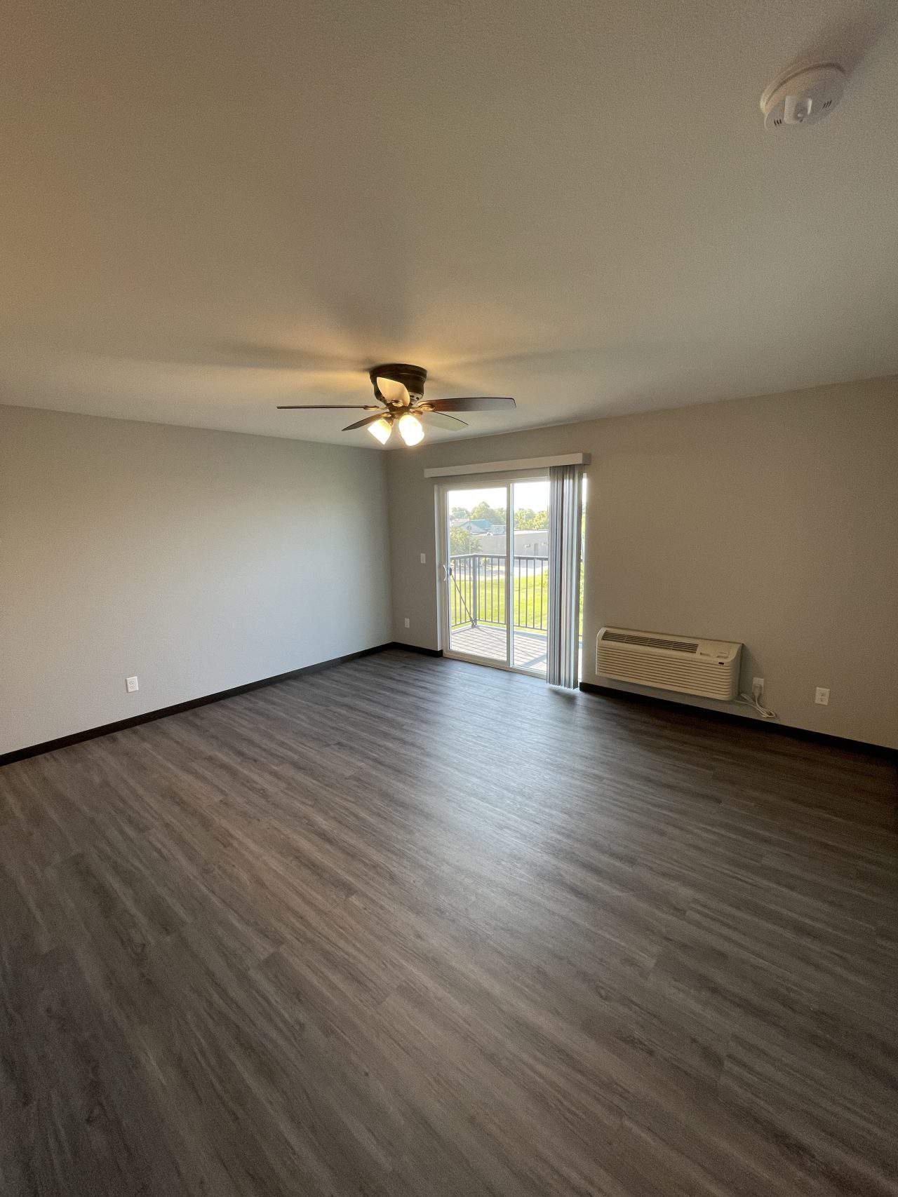 Photo Gallery - Grand Meadows Apartments