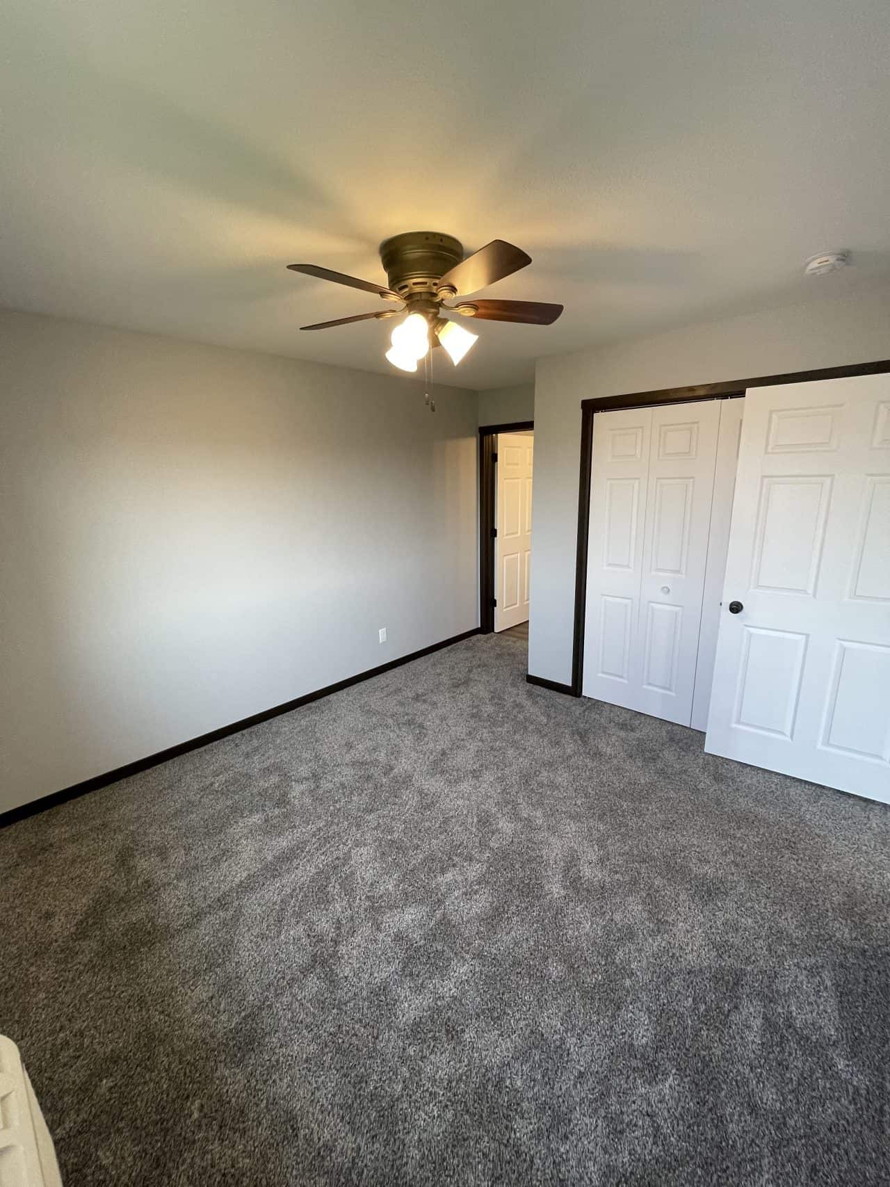Photo Gallery - Grand Meadows Apartments