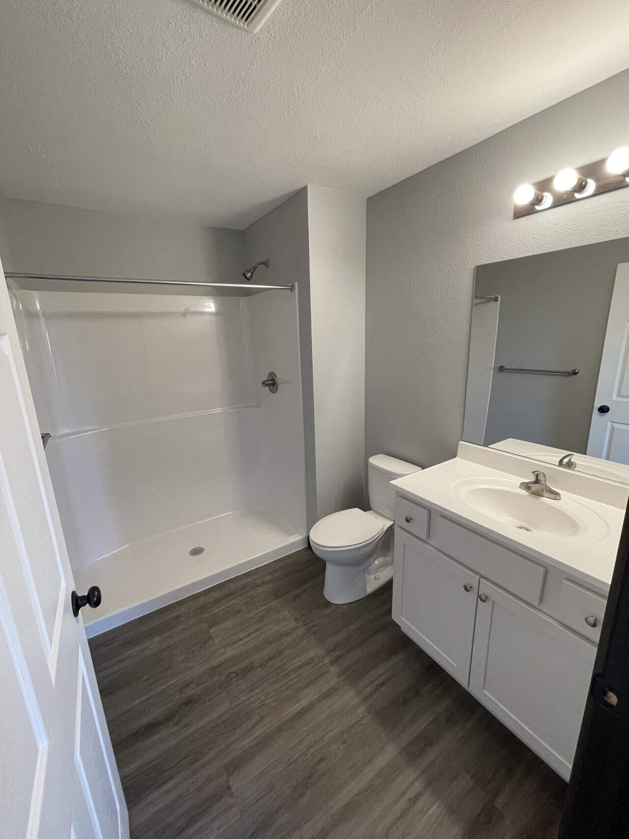 Photo Gallery - Grand Meadows Apartments