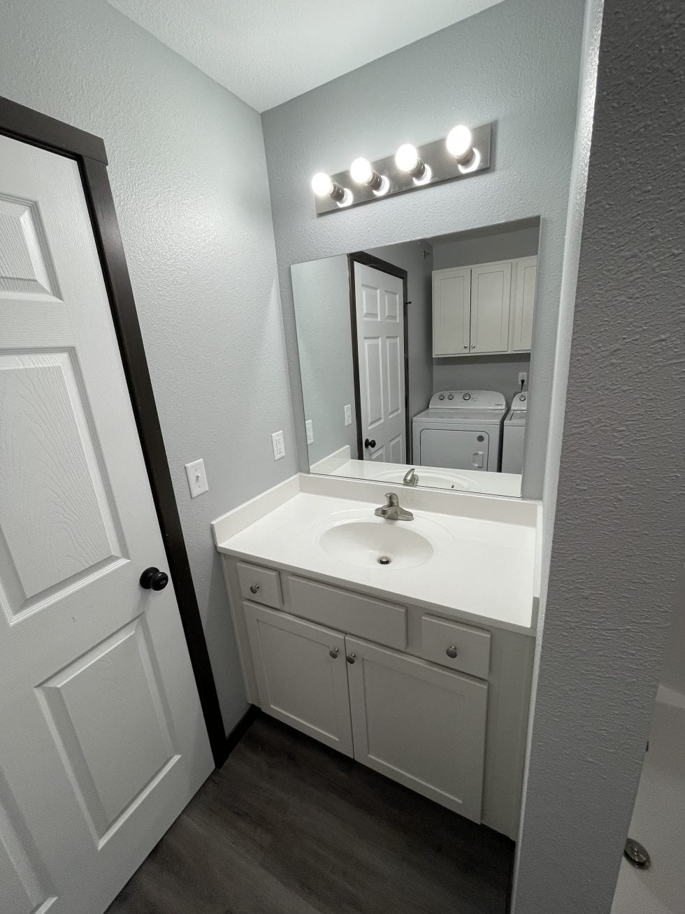 Photo Gallery - Grand Meadows Apartments
